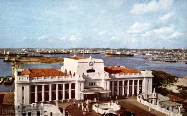 Port building at Colombo harbour 1960s | Lankapura